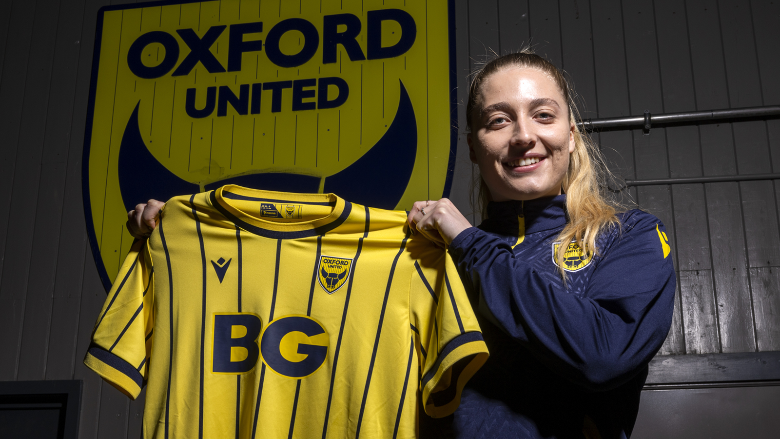 Ellie Noble joins the U's | Oxford United Football Club