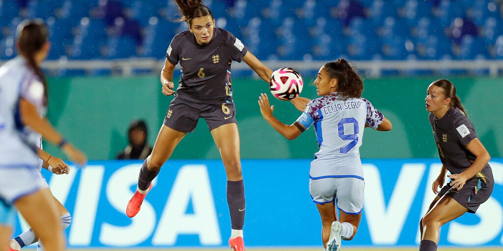 Cecily Wellesley Smith call-up | Yellows Forum - Sponsored by 001 Taxis